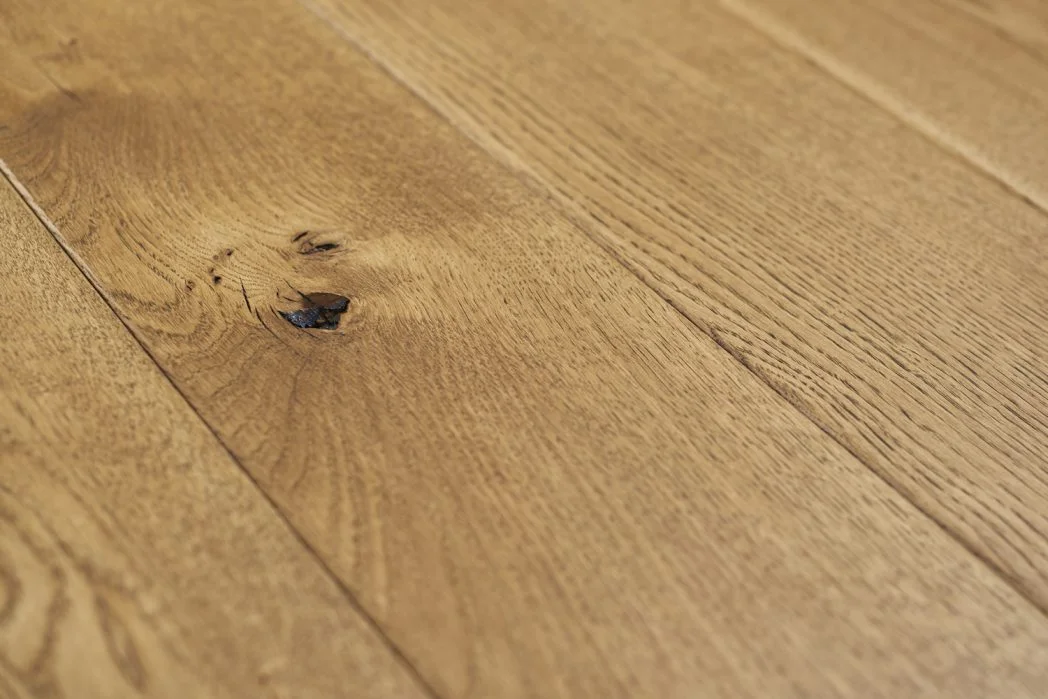 Character Grade Solid Oak Flooring - Peak Oak